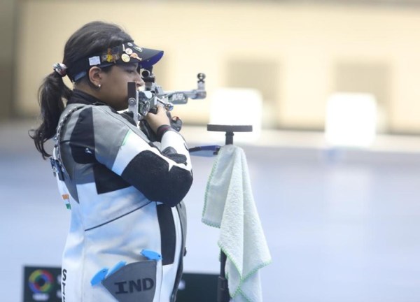 Juggling marksmanship and medicine, Sift Kaur Samra leaning towards ...