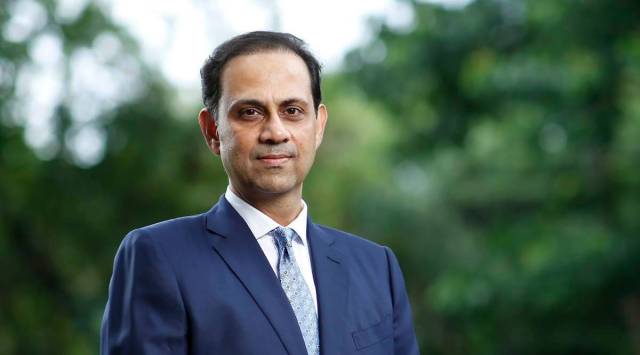 ‘Reserve Bank should pause the rate hikes, decouple from global ...