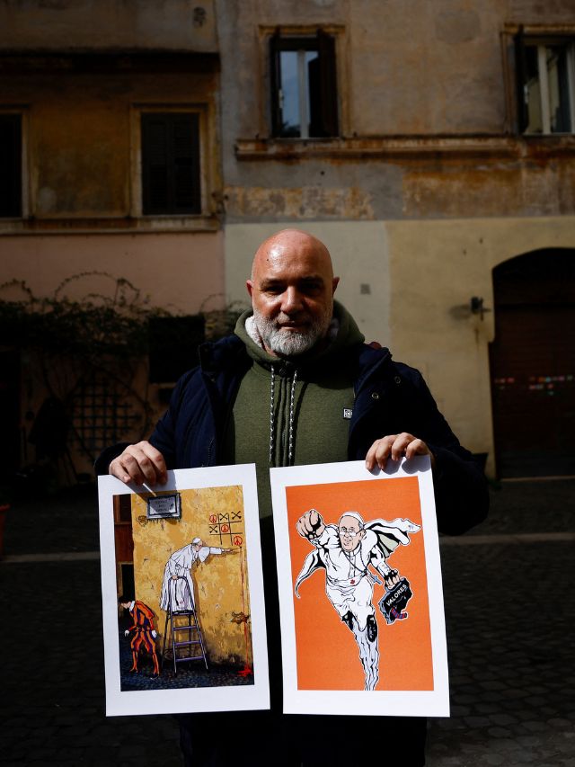 Rome’s street artist paints pope as superhero | The Indian Express