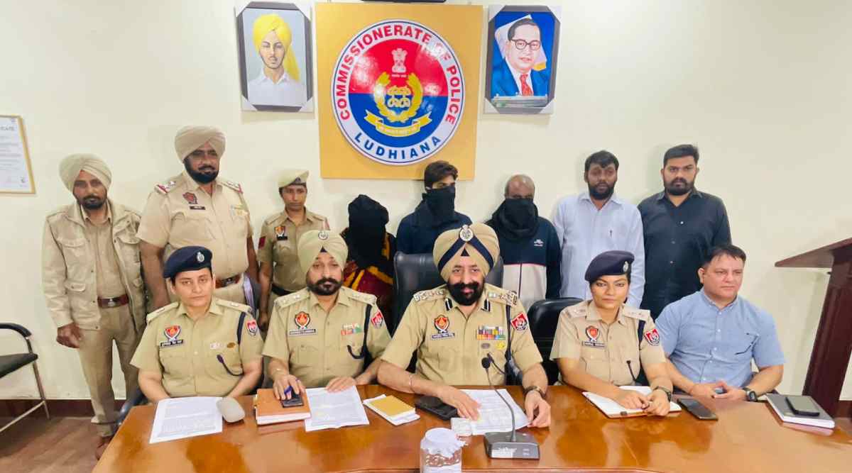 Murderous attack on RTI activist in Ludhiana: Woman contract killer, 2 ...