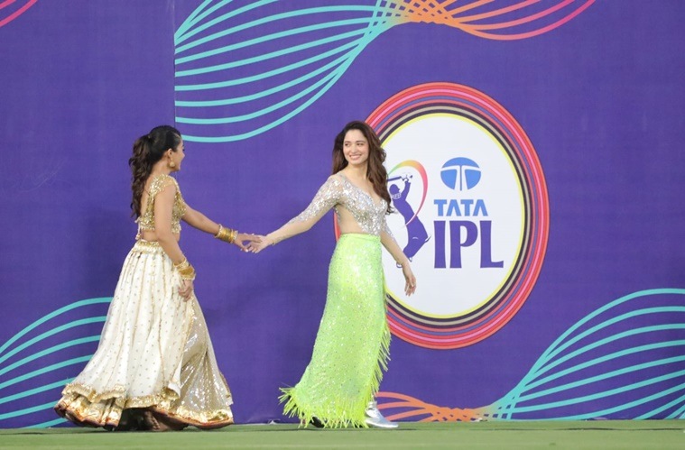 IPL 2023 opening ceremony: Arijit Singh sings Jhoome Jo Pathaan ...