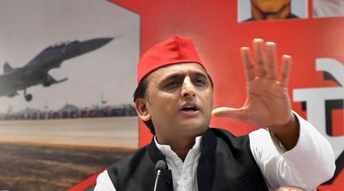 Akhilesh Shares Video Of Ips Officer Soliciting Rs 20 Lakh Bribe Asks