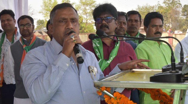 Amid bird flu scare, Jharkhand health minister says he eats more ...