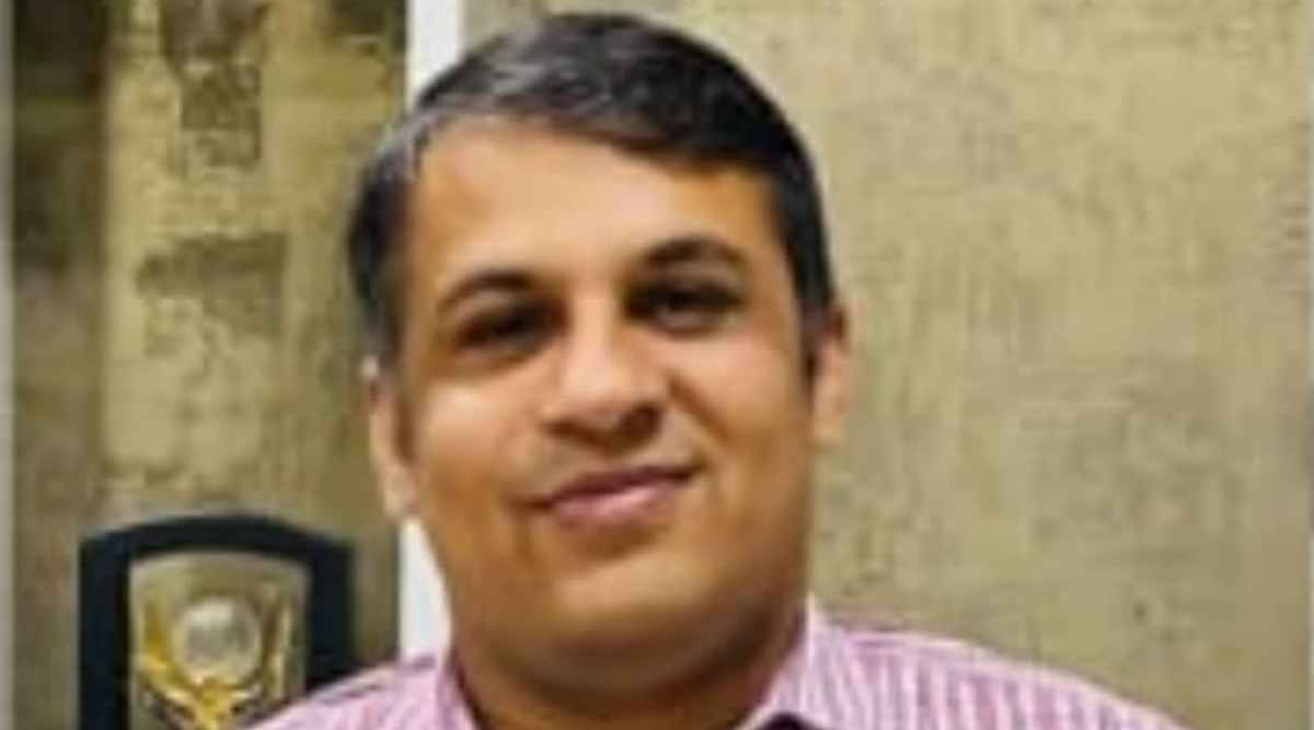 Hours after being held by CBI in graft case, DGFT joint director dies ...