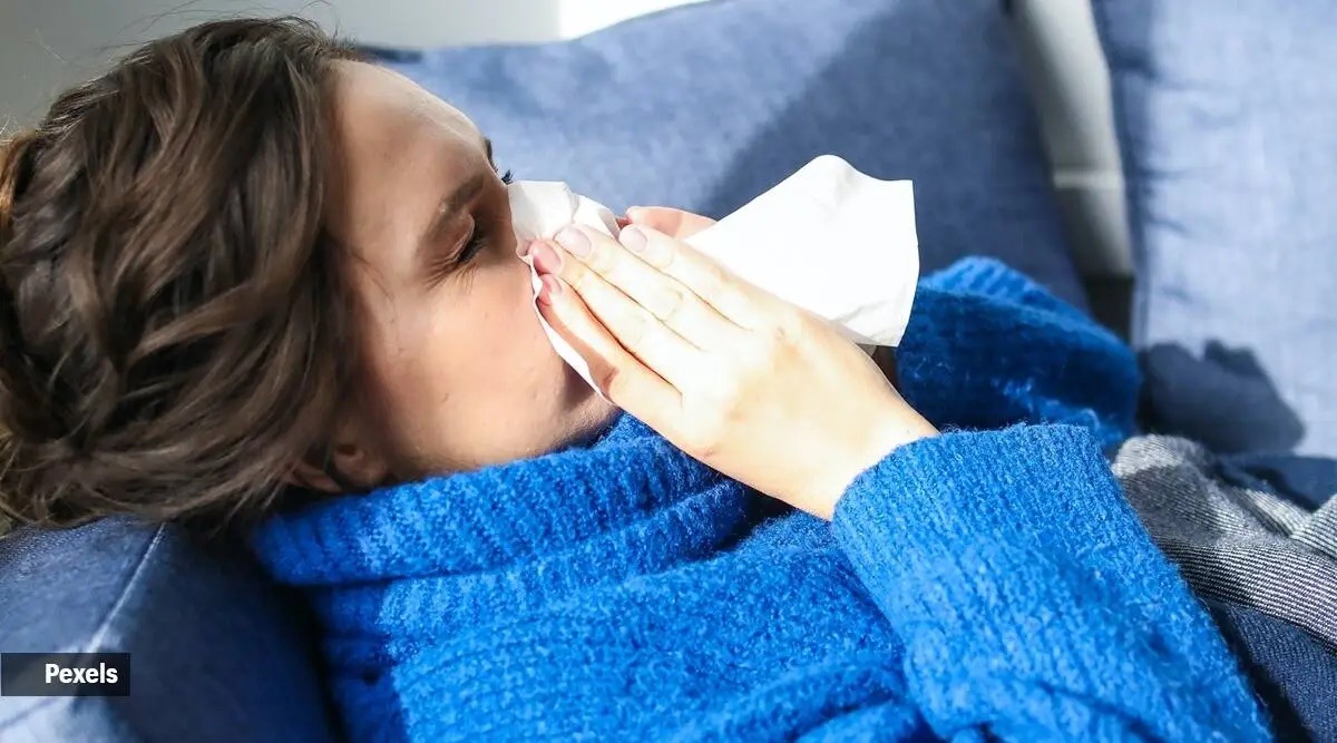 Amid a surge in viral cases, how to differentiate between H3N2, Covid ...