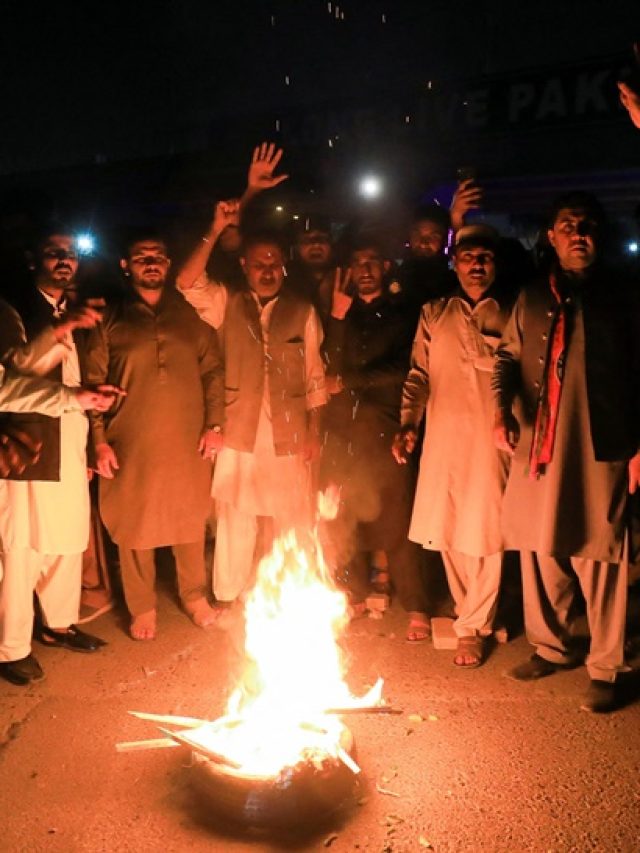 With arrest warrant out for Imran Khan, Pakistan in turmoil | The ...