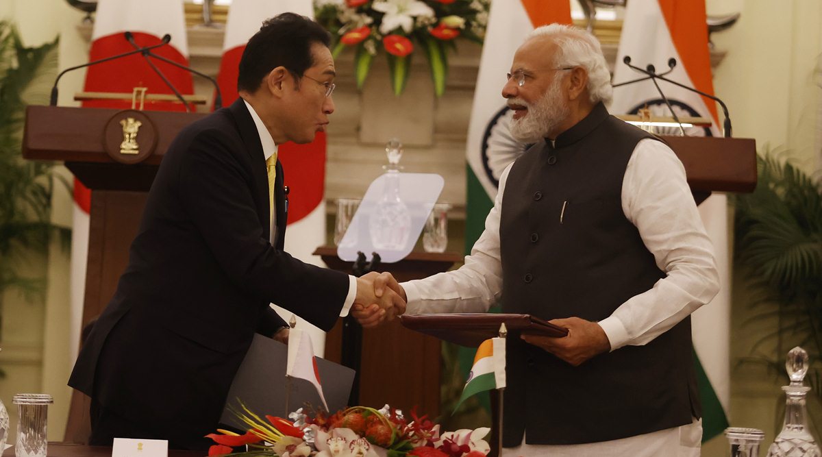 PM Modi gifts sandalwood Buddha statue to Japanese PM Fumio Kishida ...