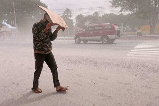 Mount Merapi volcano erupts, spews hot clouds and ash in Indonesia ... Mount Merapi volcano erupts, spews hot clouds and ash in Indonesia ...