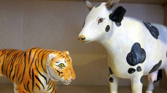Two brothers’ quest to keep papier-mache craft alive and economically ...