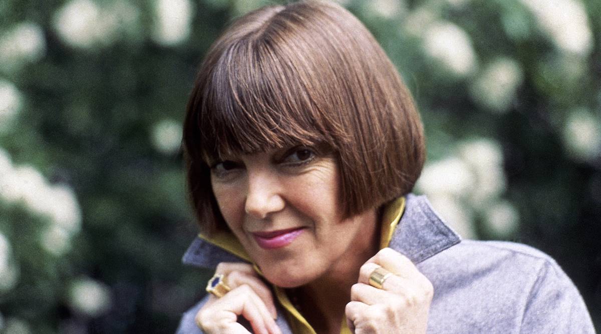 Mary Quant, mastermind of Swinging ’60s style, dies at 93 | Fashion ...