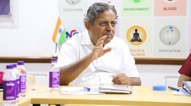 Target to assemble 25 crore people on International Yoga Day ...