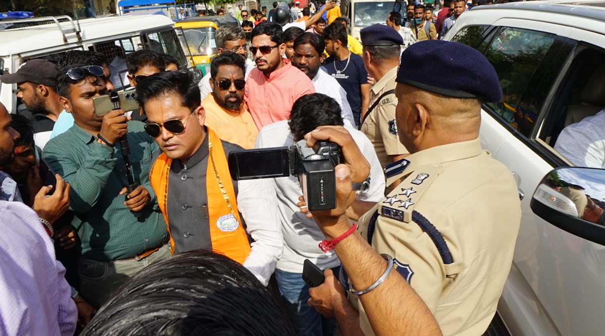 Ram Navami violence in Vadodara: SIT arrests man for circulating ...
