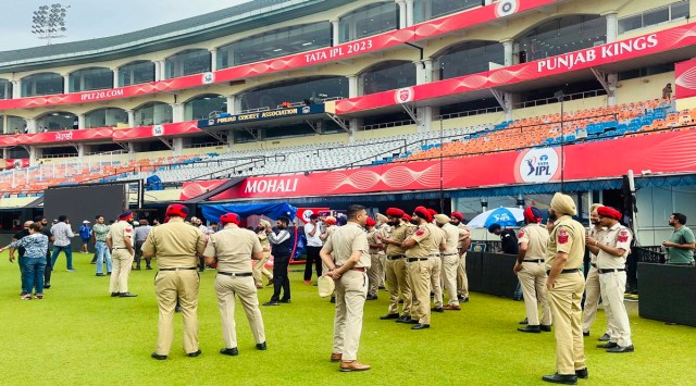 Police on toes in view of Morcha protest march, IPL match today ...