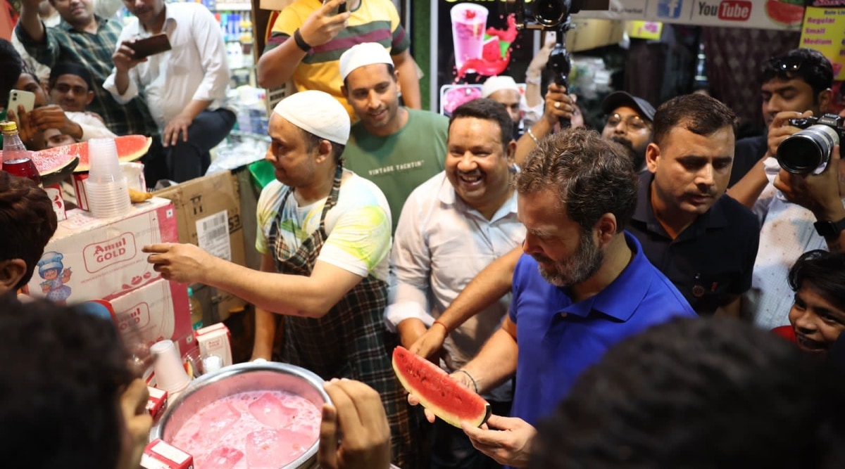 Rahul Gandhi visits old Delhi, Bengali market, tastes popular dishes ...