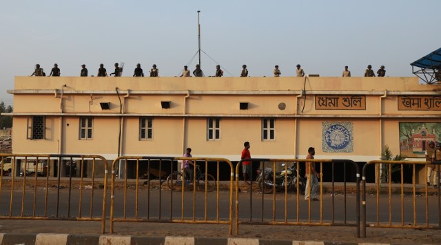 West Bengal After 5 Days Kudmis Lift Rail Blockade Allows Partial