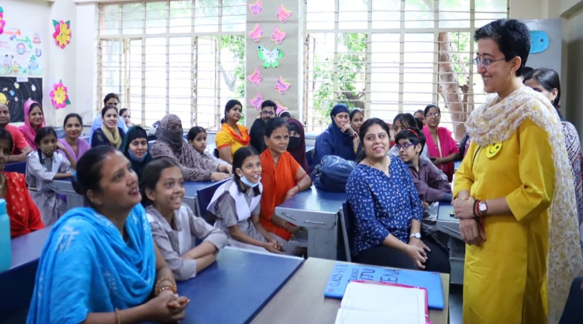 Delhi govt, MCD schools hold first-ever joint parent-teacher meeting ...