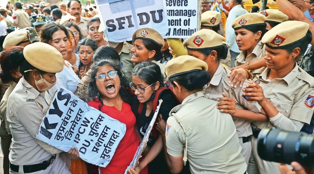 IP College protest: Student alleges admin ‘warned’ her family of arrest ...