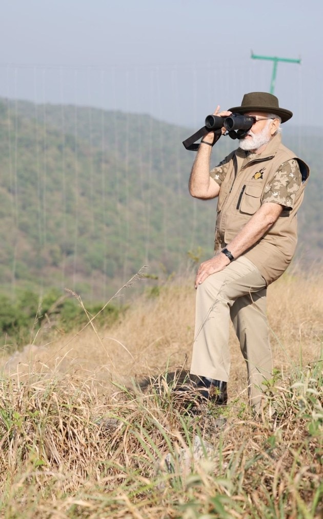 PM Modi goes on jungle safari at Karnataka’s Bandipur Tiger Reserve ...