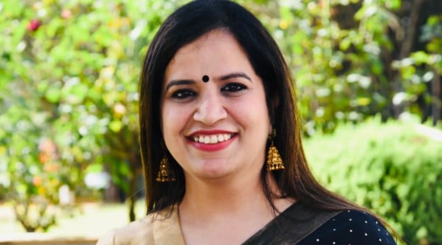 Neeza Singh honoured with ASLIP Best Female Library Personality of the ...