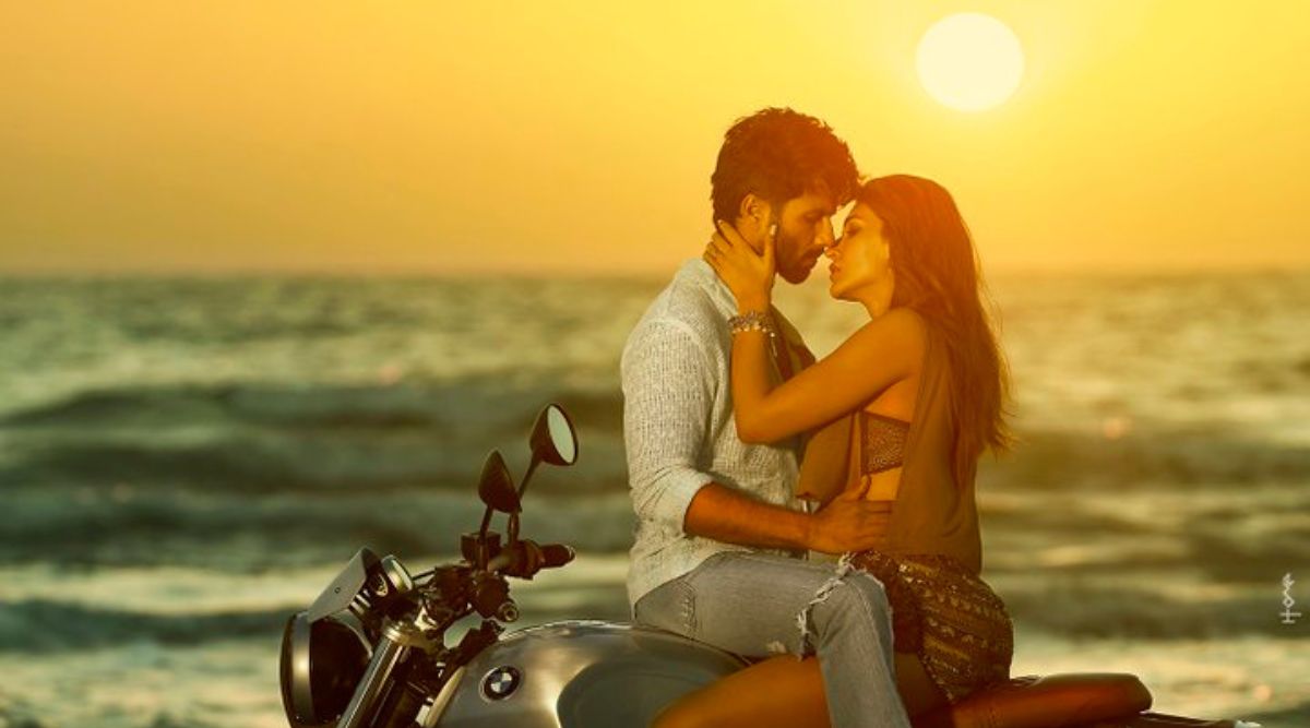Shahid Kapoor and Kriti Sanon’s chemistry takes centre-stage in first ...