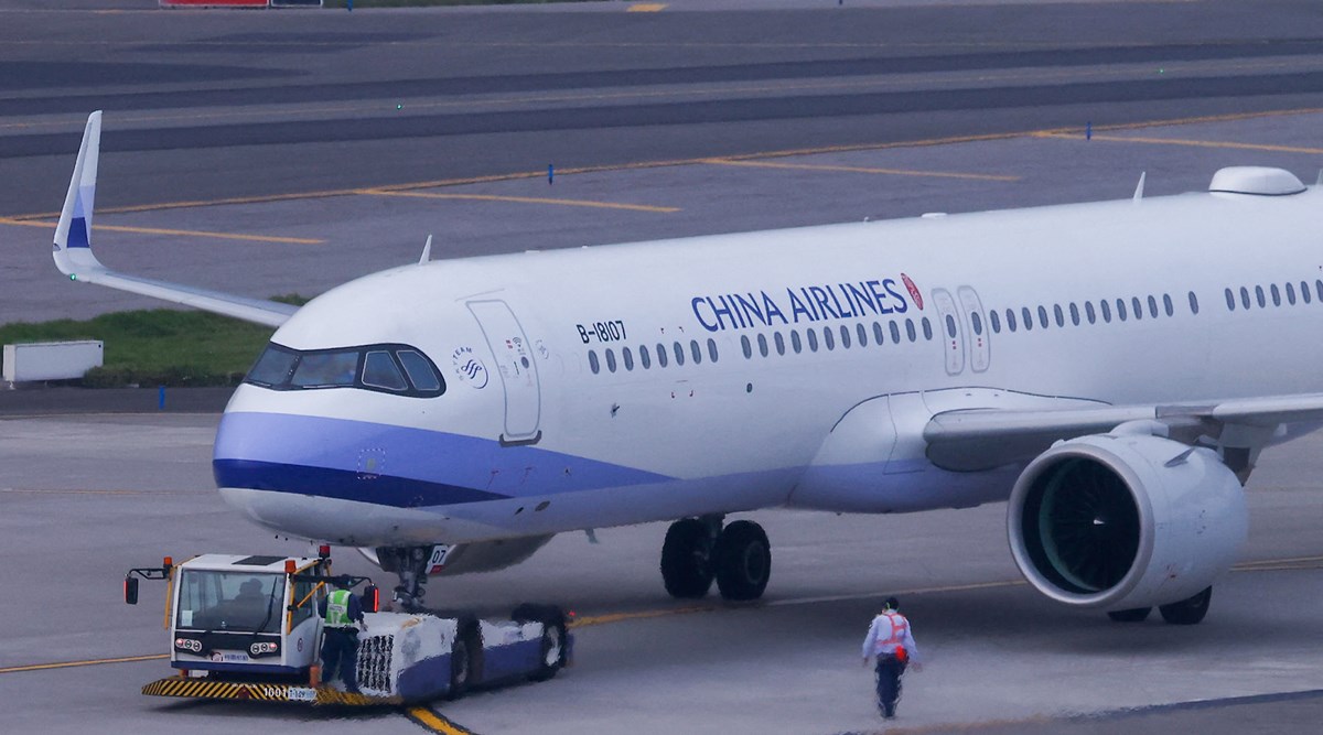 Taiwan says China planning to close airspace amid military drills ...
