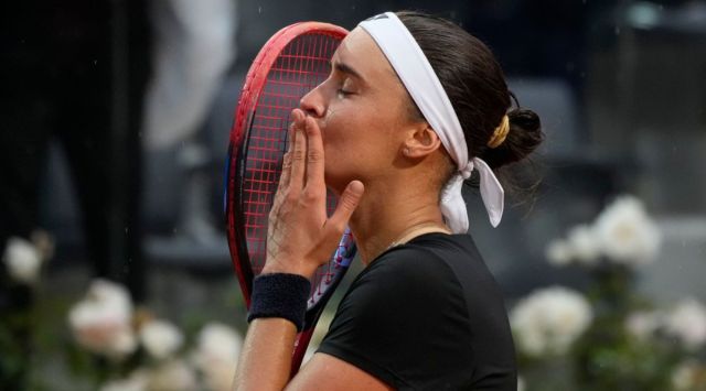 Ukraine’s Kalinina dedicates win to homeland after beating a Russian to ...