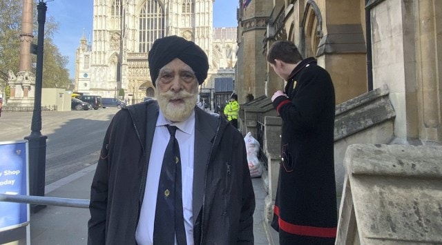 Honour for Sikh community worldwide, says peer bearing Coronation Glove ...