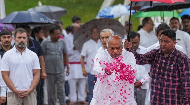 ‘His legacy stands tall’: Tributes pour in on PM Jawaharlal Nehru’s ...