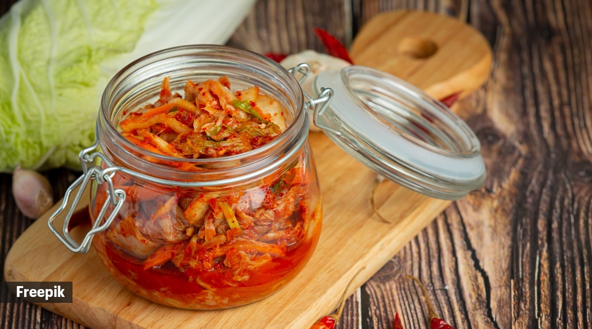 Add a flavourful twist to boring dishes with this spicy raw mango and ...