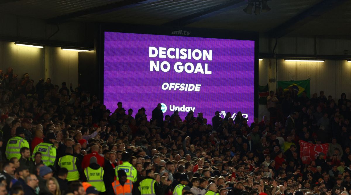 Wrong VAR calls a big blow to title contenders in Premier League ...