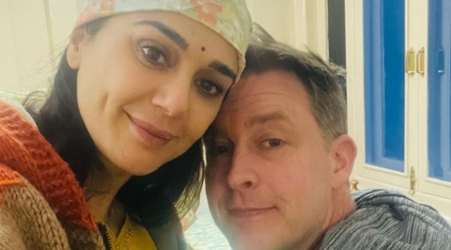 Preity Zinta visits Shimla’s Hateshwari Mata temple with husband and ...