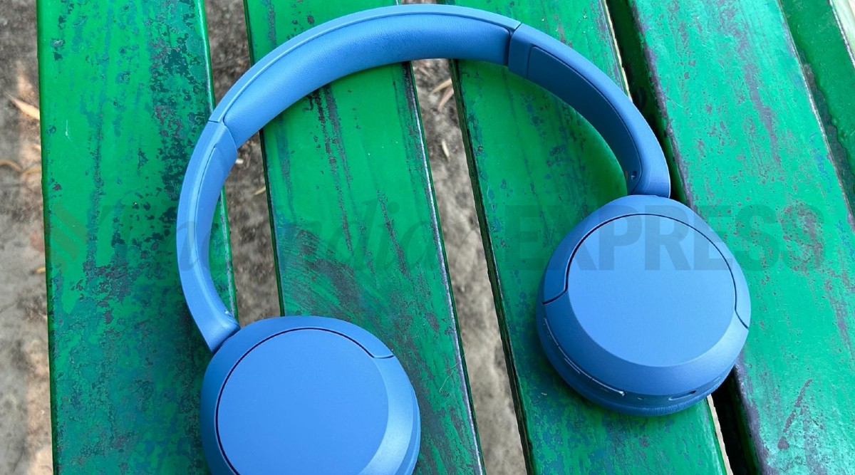 Here’s why I ditched my TWS for Sony’s new on-ear wireless headphones ...