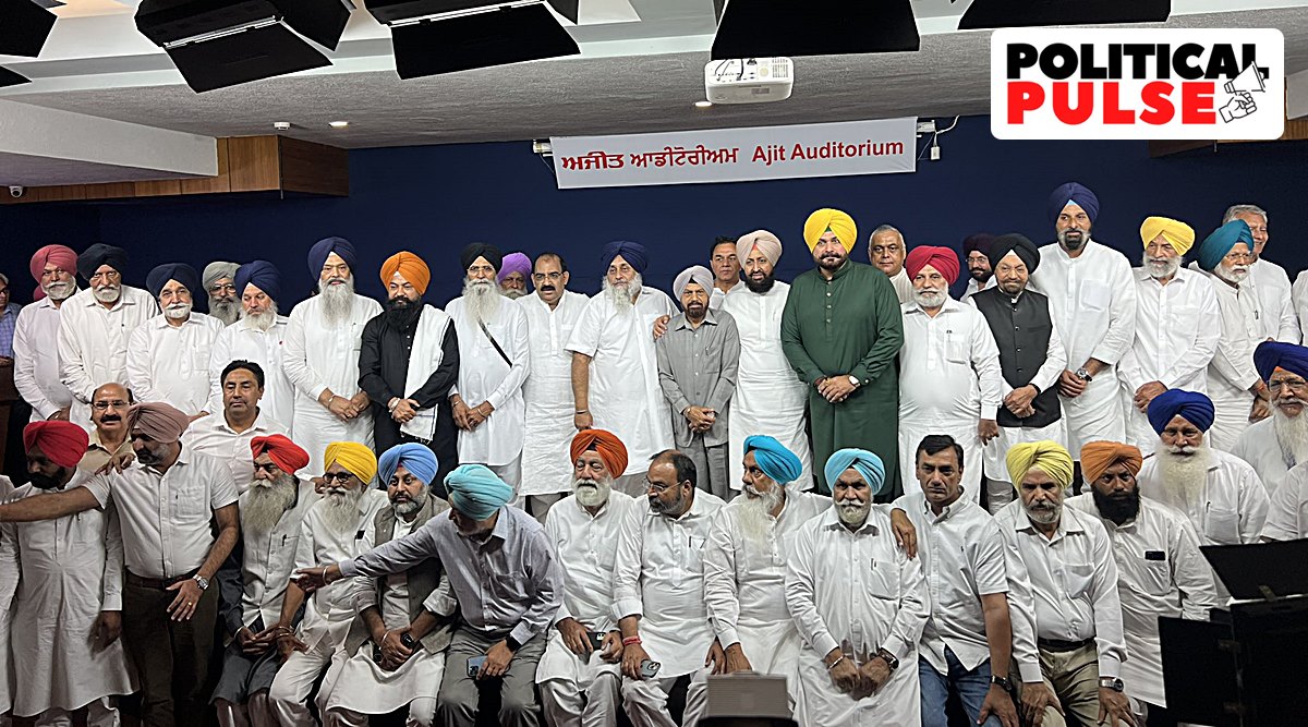 Luxus Ajit Akhbar Jalandhar Fotos