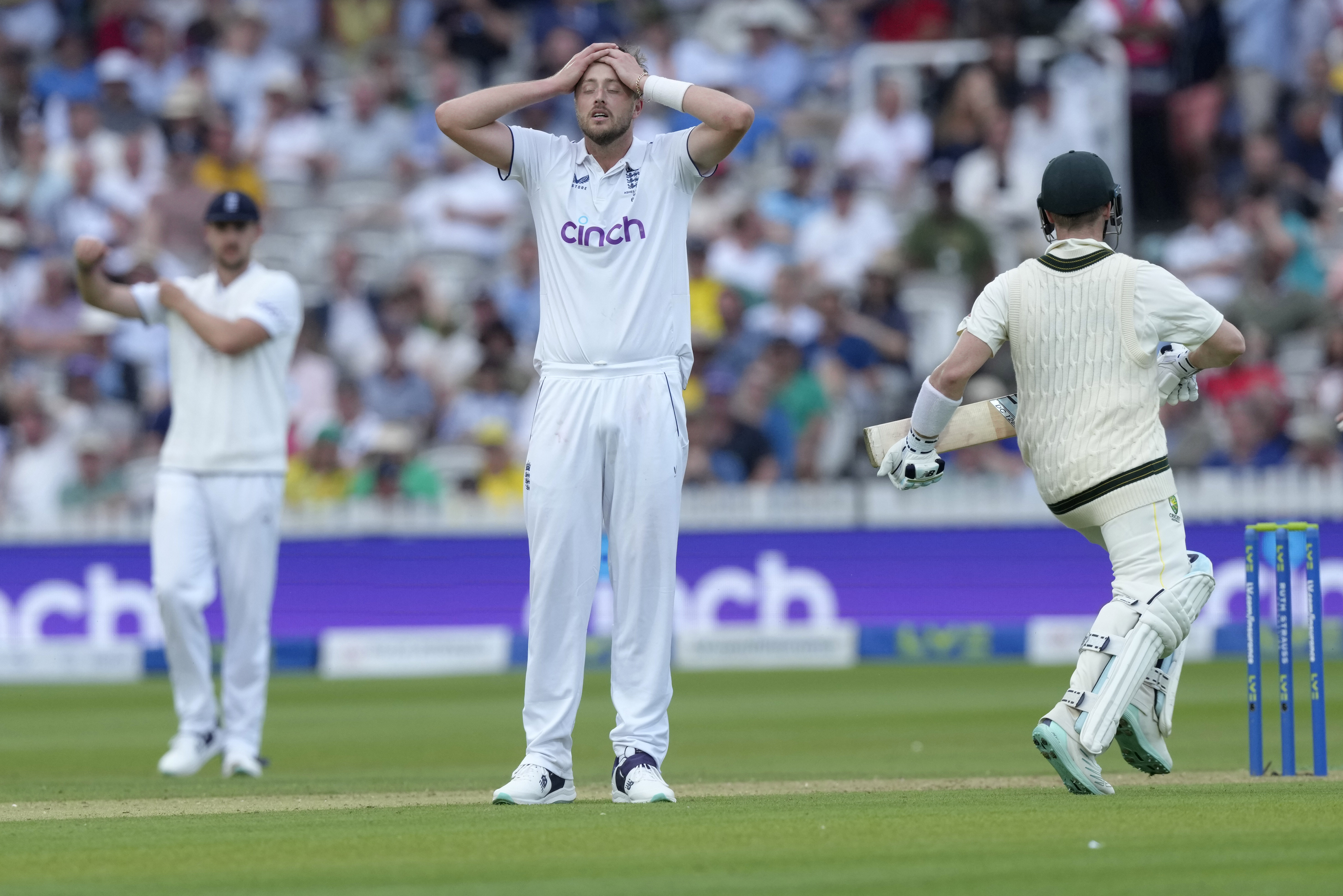 2nd Ashes Test: Australia show they can switch between different gears ...