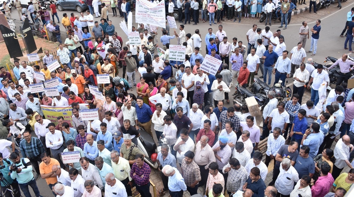 Trade body strike gets overwhelming response, lawyers and hotel ...