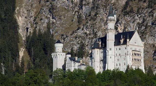 Man Attacks 2 Women Near Neuschwanstein Castle In Germany Killing One