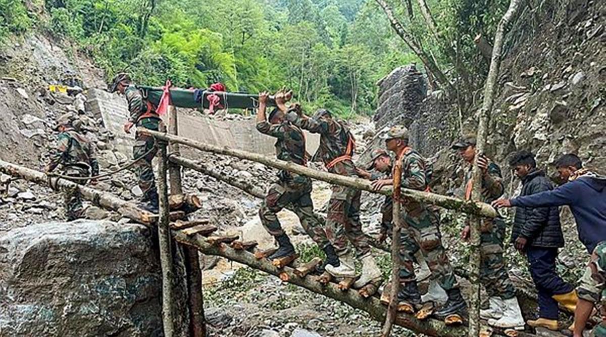 Army rescues 300 more tourists stranded in North Sikkim due to ...