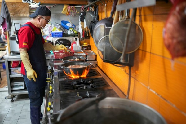 How South Korea puts its food scraps to good use | World News - The ...