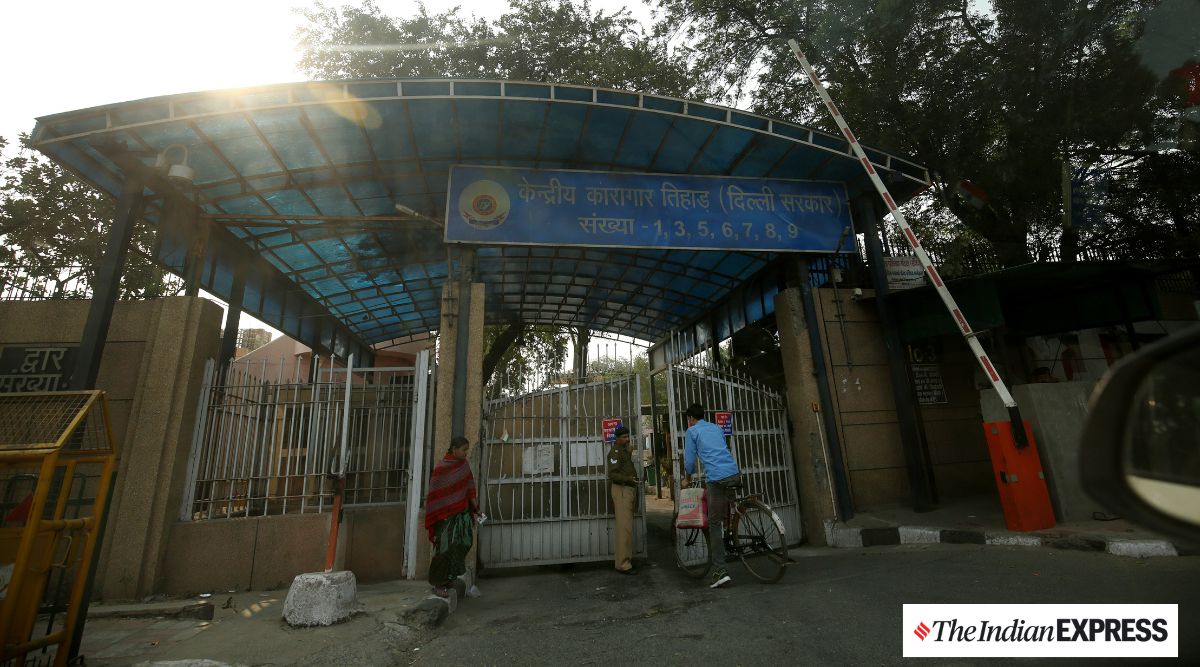 Tihar jail inmates softening hard-knock life with ‘touch ups’ | Fashion ...