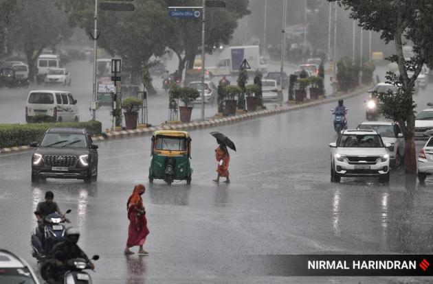 Monsoon rains lash north, west India; hundreds stranded in Himachal ...
