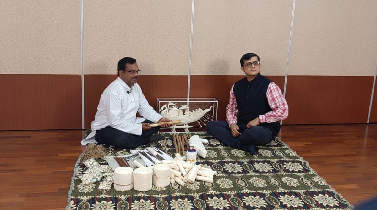 Rang De Neela: How artists and doctors are now joining hands to fight ...