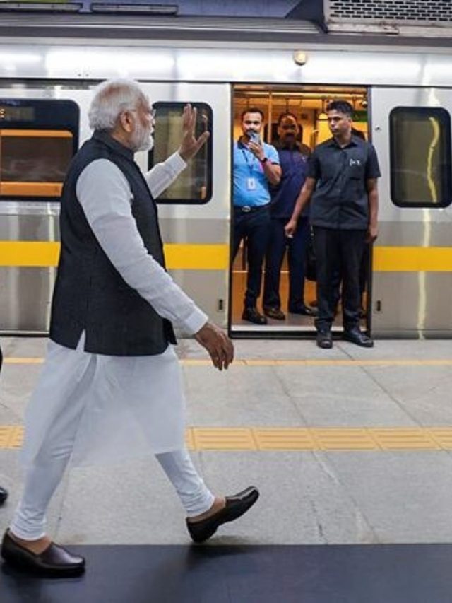 PM Modi takes a metro ride to attend Delhi University event | The ...