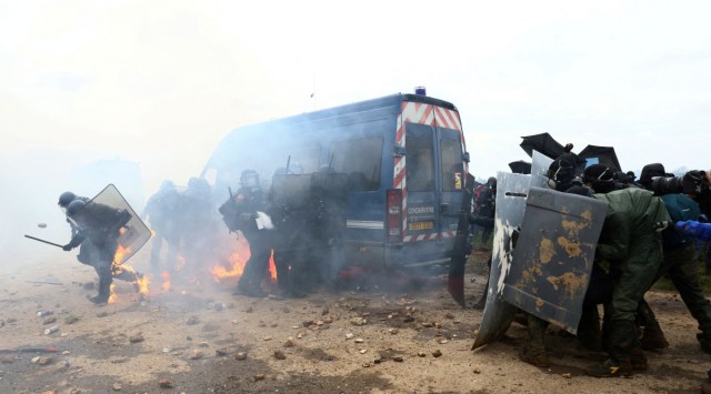 France shuts down climate activist group, saying it provoked violence ...