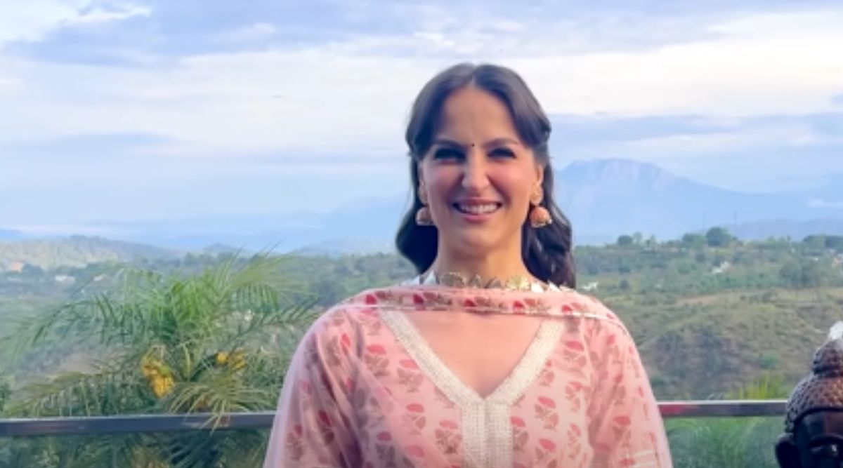 Elli AvrRam asks ‘where is Akshay Kumar’ as she treks to Vaishno Devi ...