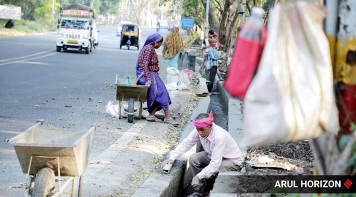 Pune PWD completes the first phase of de-silting work ahead of monsoon ...
