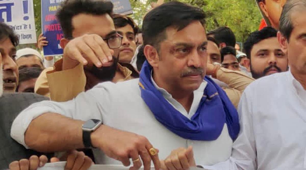 Wife of ex-Congress MLA Rajesh Lilothia killed in accident | Delhi News ...