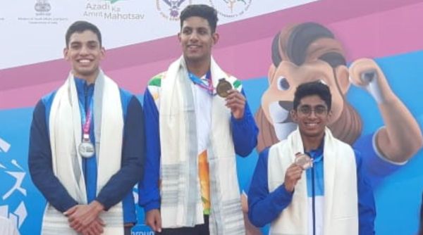 Child prodigy turned record breaker, Aryan Nehra eyes more swimming ...