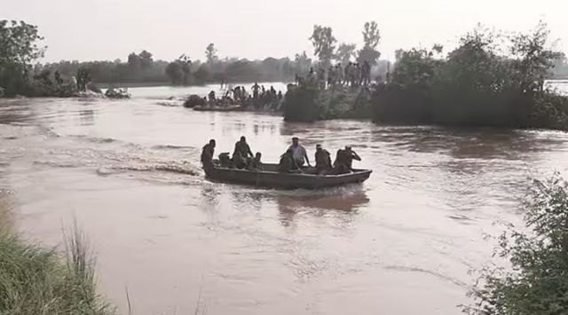 4,500-ft-wide Ghaggar breach plugged, now work on to raise embankment ...