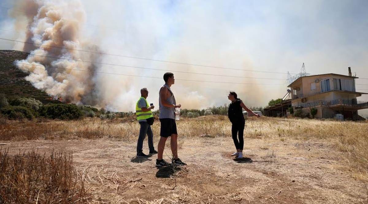Wildfires rage near Greek capital, houses damaged | World News - The ...
