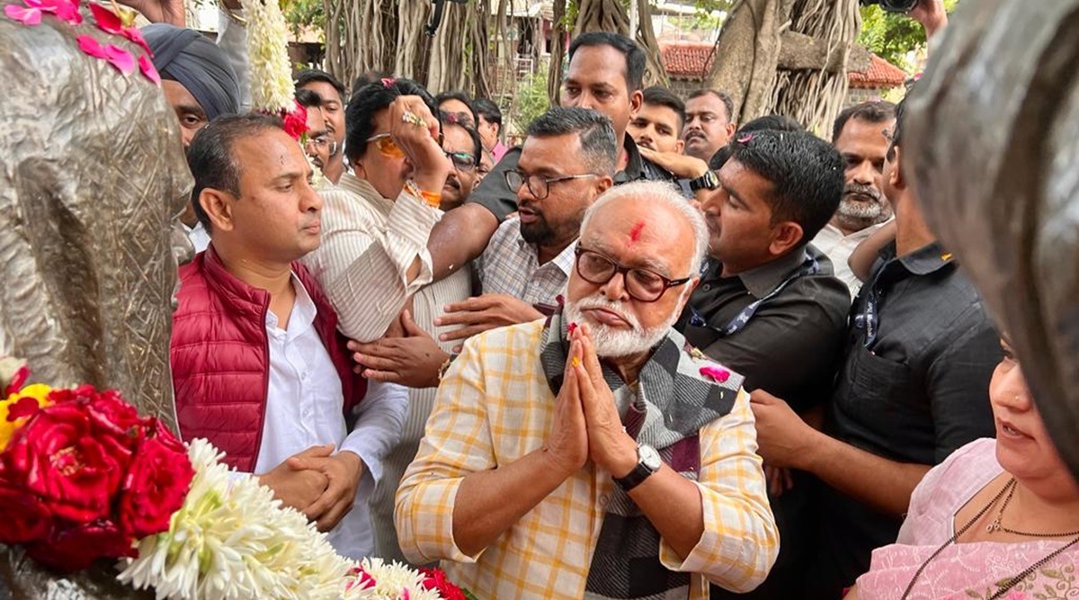 24-year-old man held for issuing death threat to NCP leader Chhagan ...